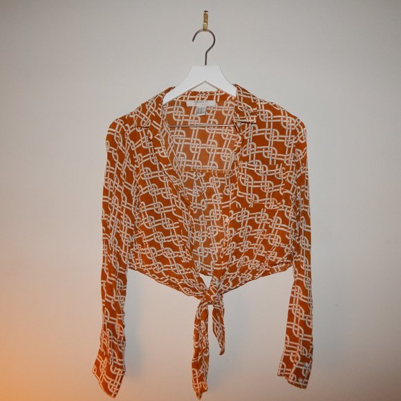 Forever 21 | Tops | Mustard Chain Print Collard Crop Top | Poshmark